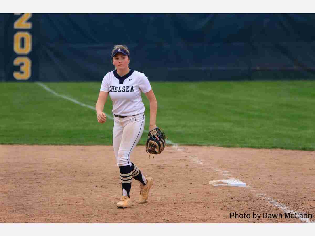 Chelsea Softball T﻿﻿﻿akes Three of Four to Open Season - The Sun Times News