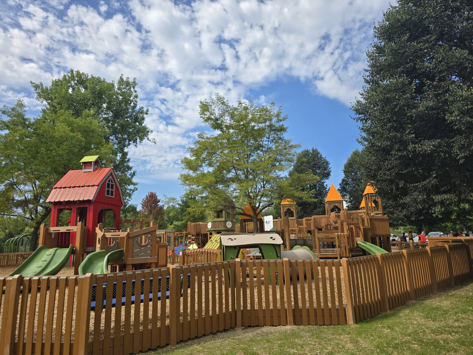 Chelsea Celebrates the Grand Opening of TimberTown Reimagined - The Sun ...