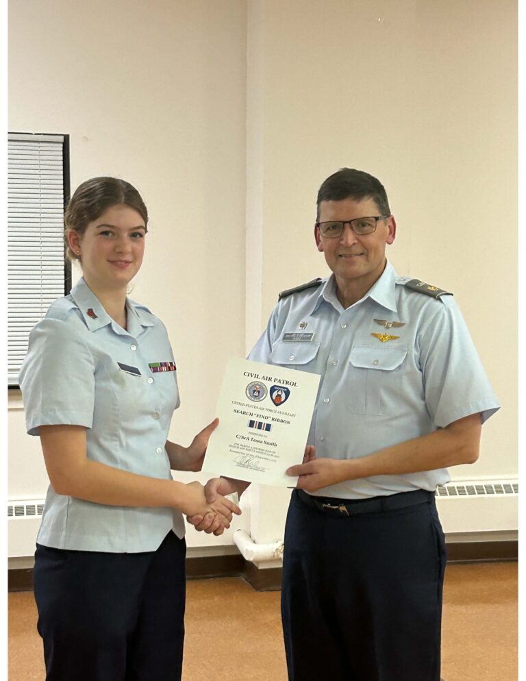 Chelsea’s Tessa Smith Receives the Find Ribbon from the Civil Air ...