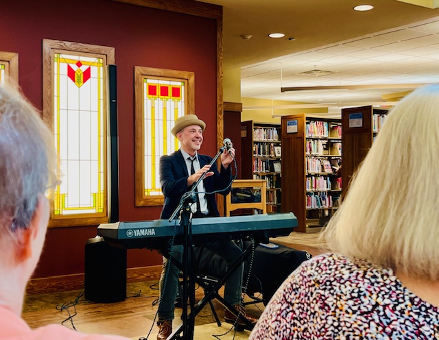 Loutit smile - The Sun Times News