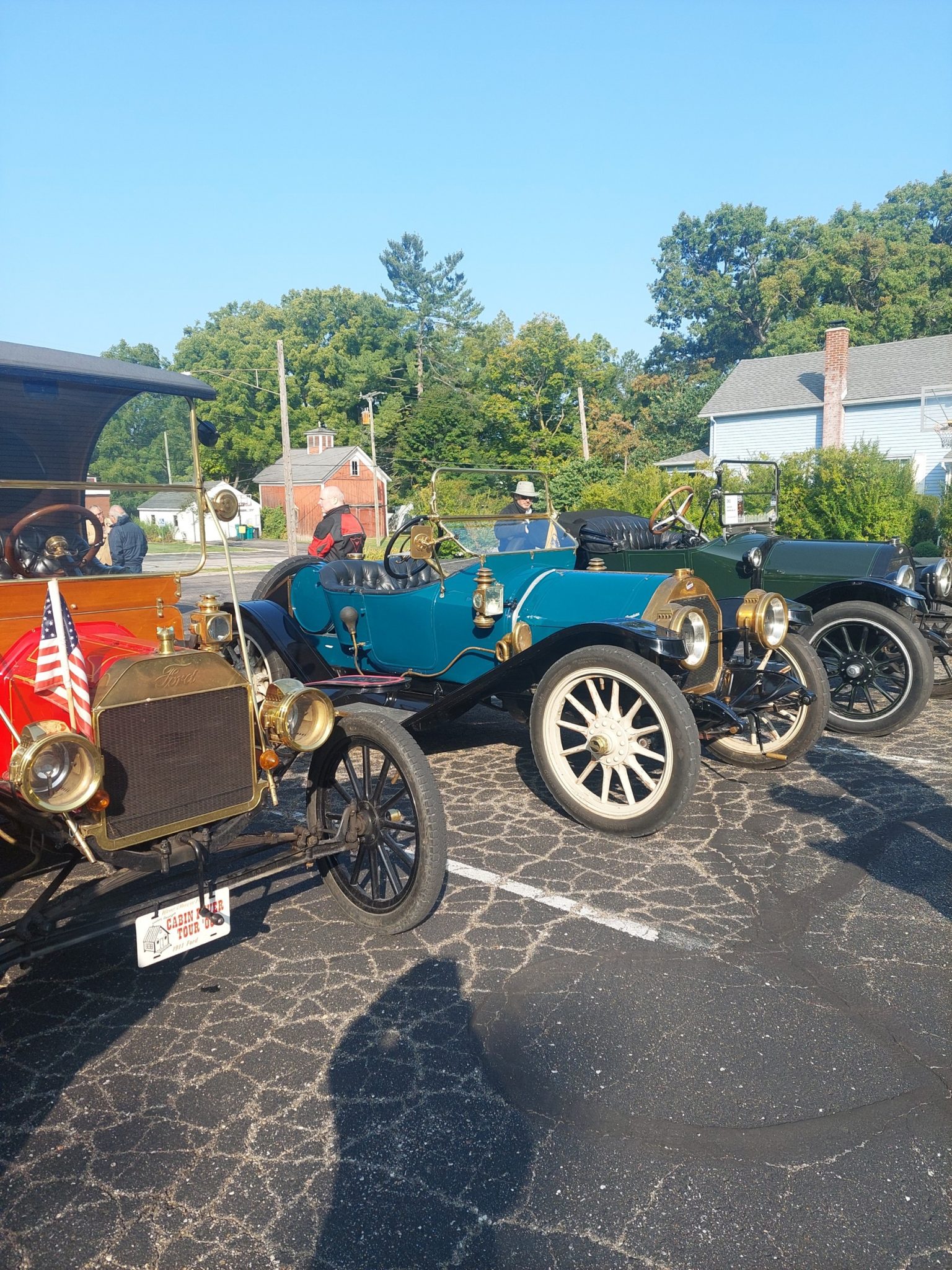 PHOT0S: Antique Autos Make a Stop in Dexter - The Sun Times News
